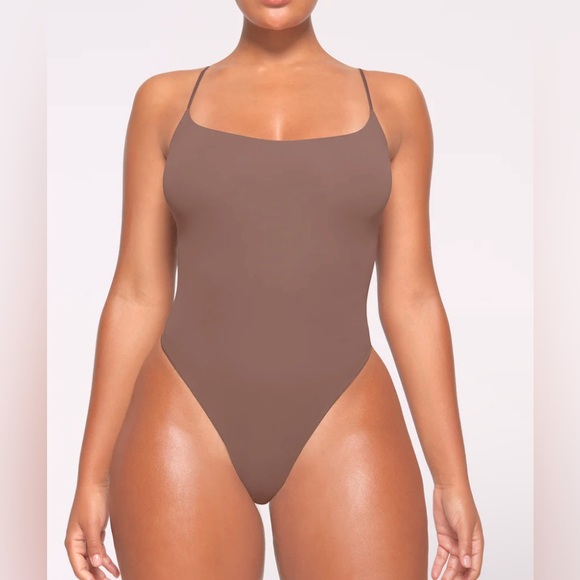 Skims Intimates And Sleepwear Nwt Skims Fits Everybody Cami Bodysuit